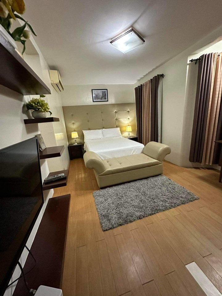 Yzas Place Accommodation. - Batangas