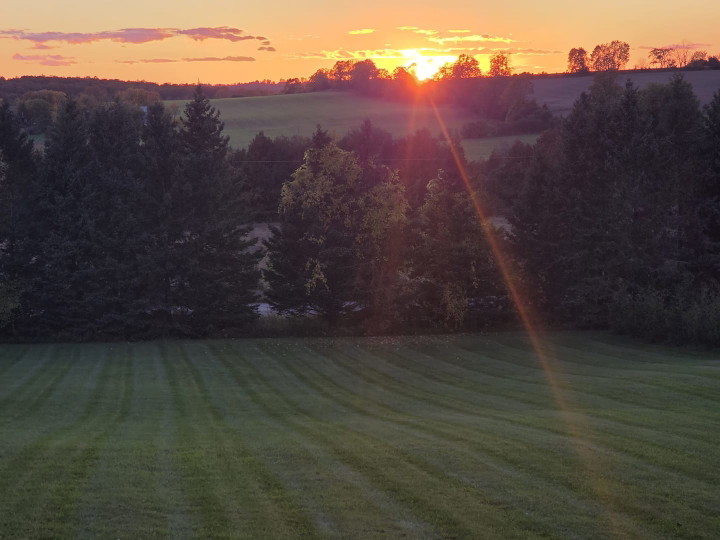 Relaxed Rural Retreat With A1 Sunset Views+hot Tub - Kawartha Lakes