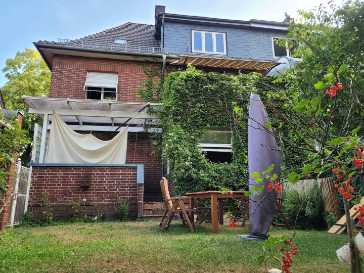 78 Qm Wohnung/haus In Brühl Mit Terasse Und Garten - Brühl