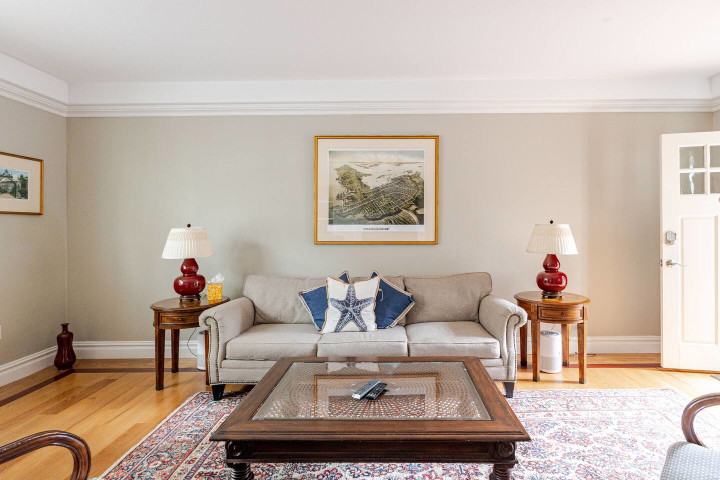 Pelham Court 3br Heart Of Historic Newport - Rhode Island
