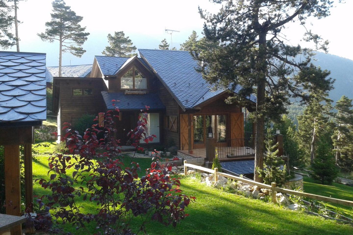 Espectacular Casa De Madera En Estacion De Esqui Port De Comte - Gósol