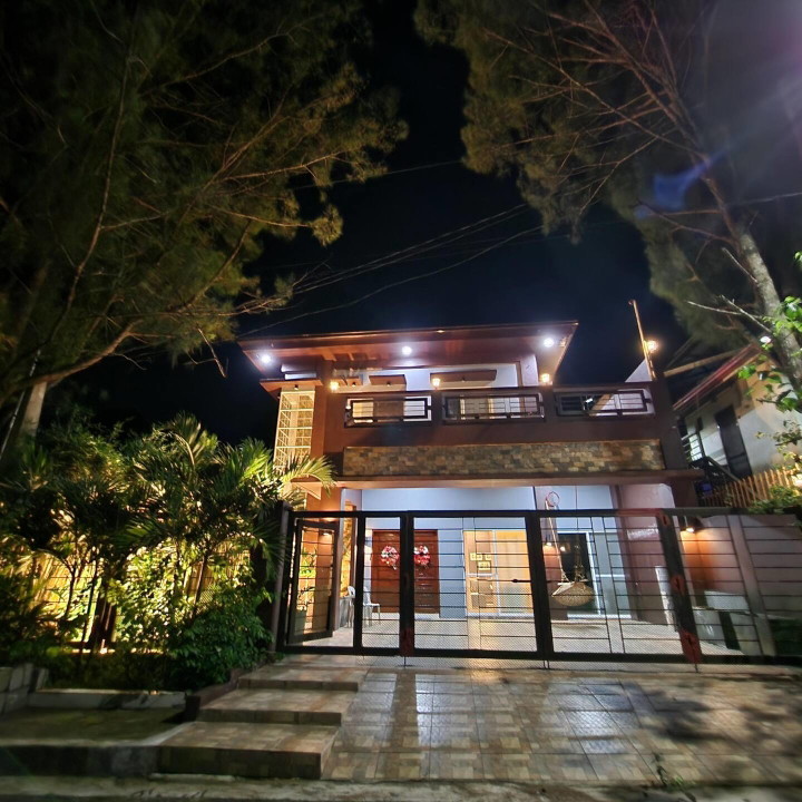 Alexis Tagaytay Staycation - Amadeo