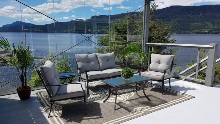 Oceanfront Guesthouse - Kitimat