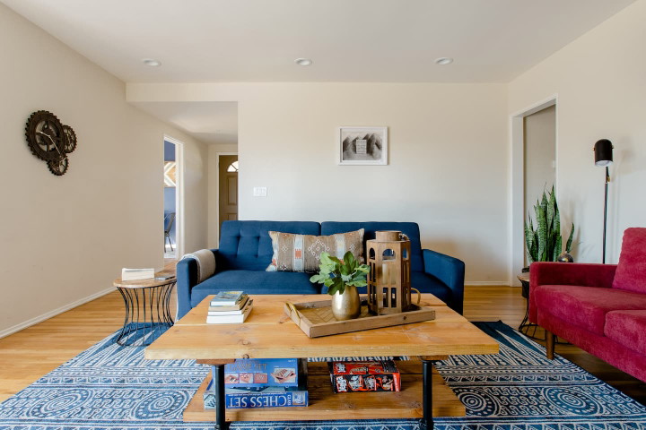 Cozy Clubhouse Retreat Near Claremont Colleges - Claremont, CA