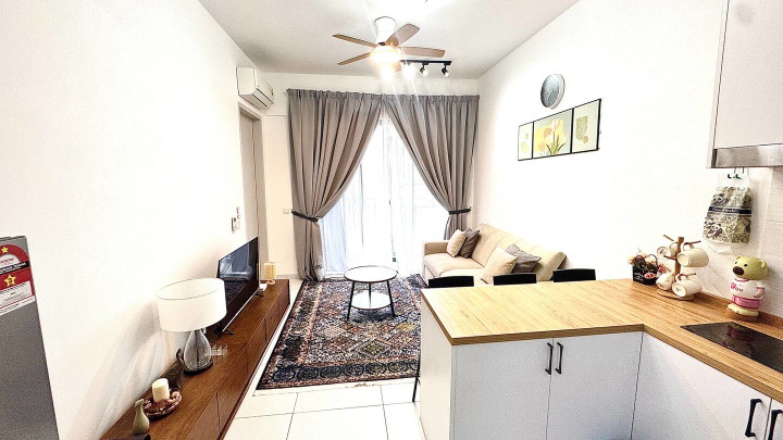 Skytrees Bukit Indah Aeon 4pax Netflix And Wifi - Johor Bahru