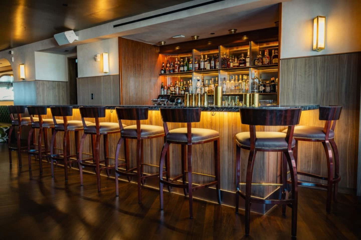 Close To Central Park | Rooftop Bar. Gym. Dining. - Manhattan, NY