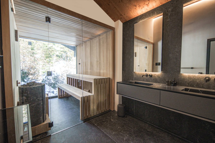 Laax Heights: Alpine Luxury Living Unveiled! - Laax