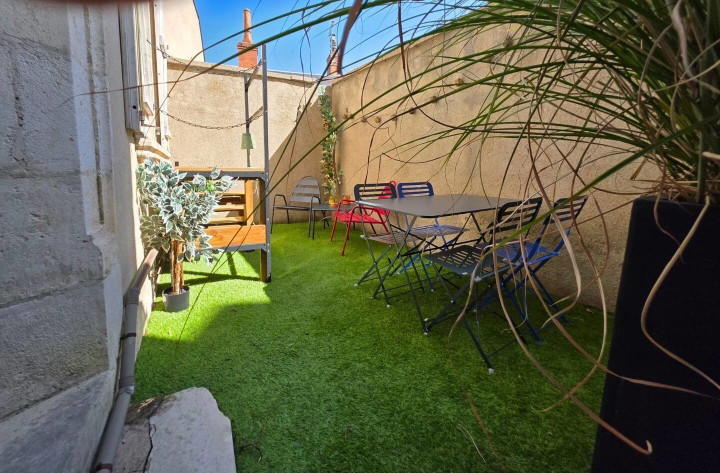 Quartier Cathédrale, Clim , Cour 15m2, Parking - Bourges