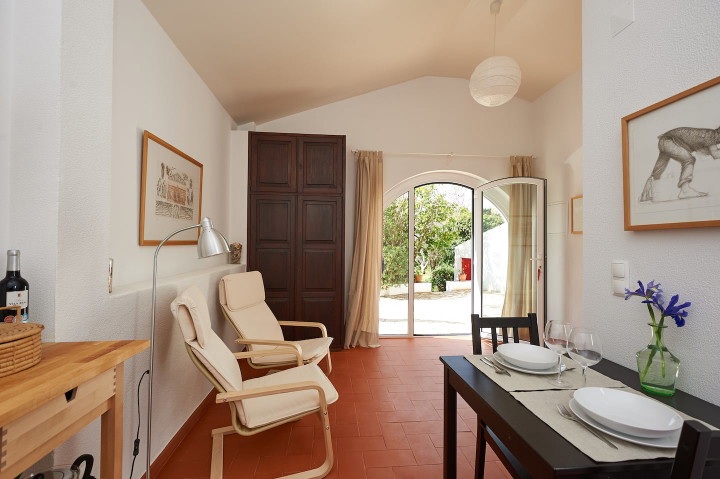 Traditional House Surrounded By A Large Garden Near The Beach, Sintra & Cascais - Estoril