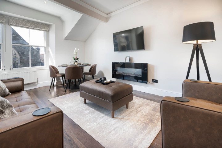 Number 2 Lake Road Apartments - Windermere