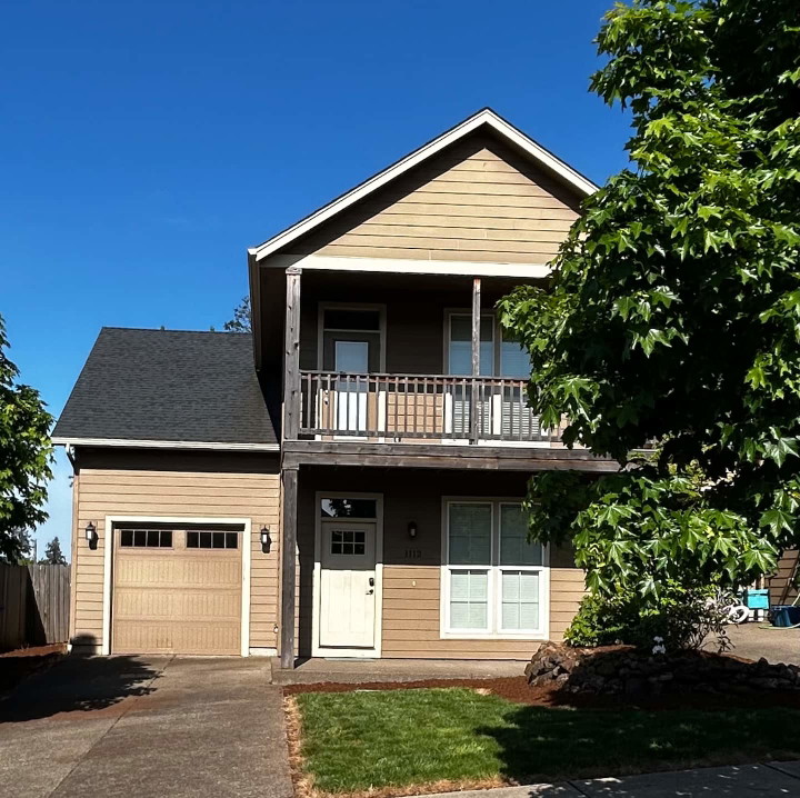 The Emmett Home - Silverton, OR