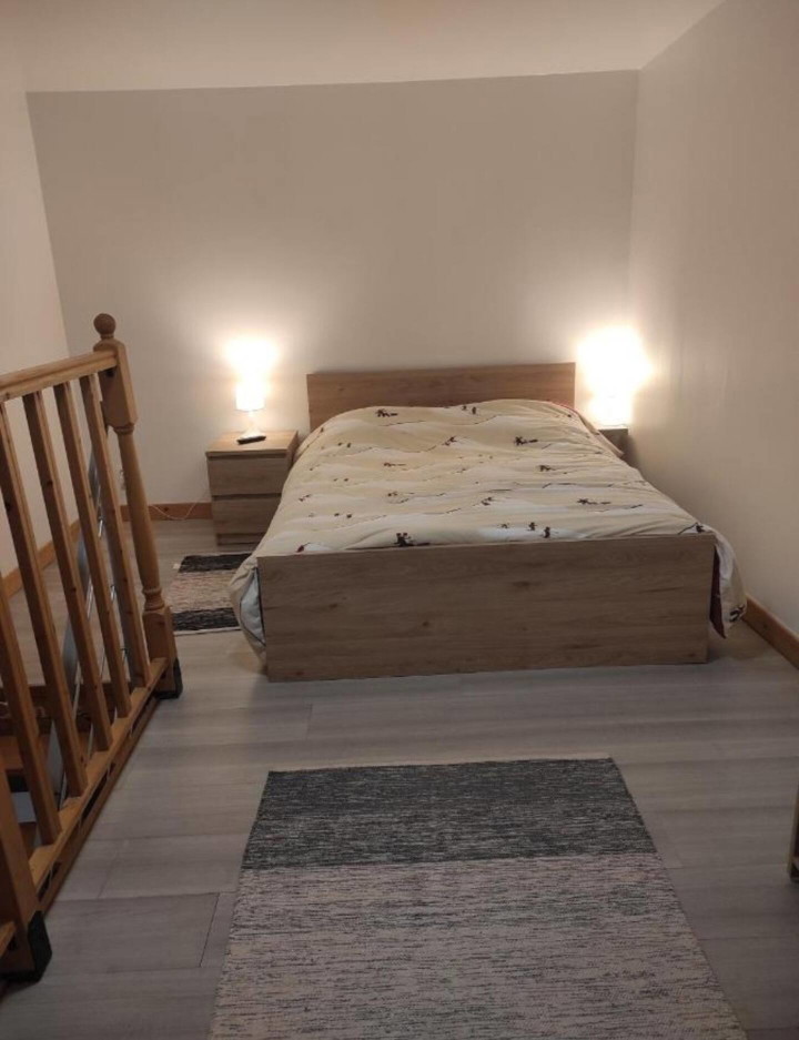 Appartement Au Centre Ville Avec Une Chambre - Langon