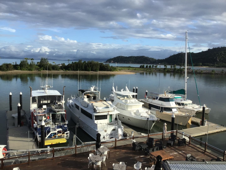 Best Views Deluxe - Townsville