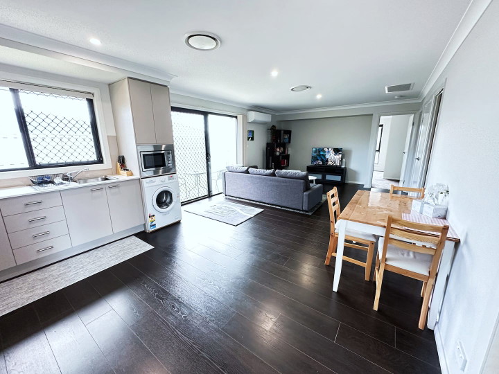 Self Contained Flat  By Theme Parks Of Gold Coast - Gold Coast
