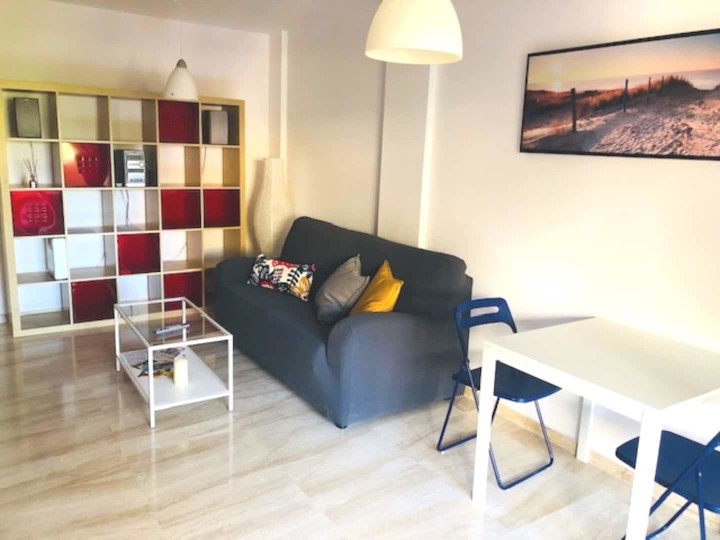Apartment For 2 In The Best Beach In Marbella. - Marbella