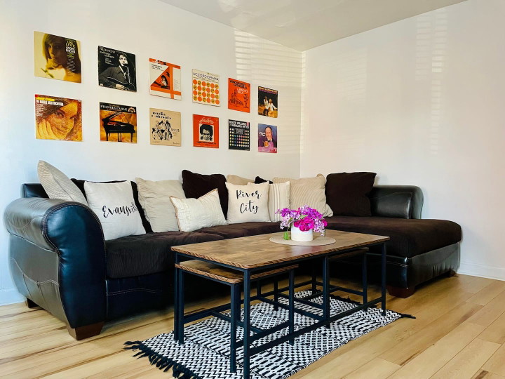 River City Retreat | Stylish 1br/1ba Apartment - Evansville, IN