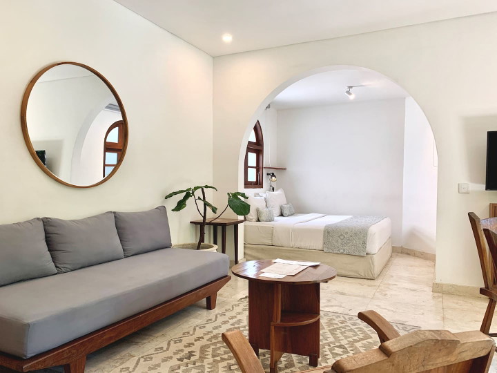 Poolside King Studio | 50m To Seminyak Beach - Seminyak