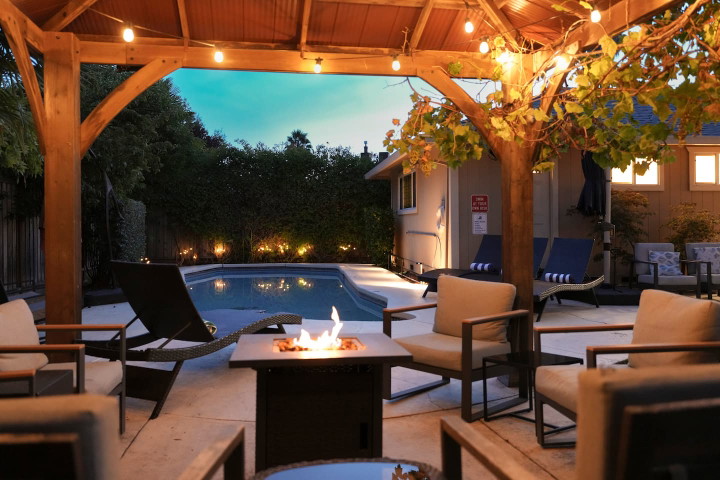 Glen By Avantstay | Wine Country Home W/ Pool & Hot Tub - Santa Rosa, CA