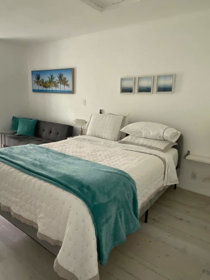 Charming Efficiency By The Lake - Kissimmee