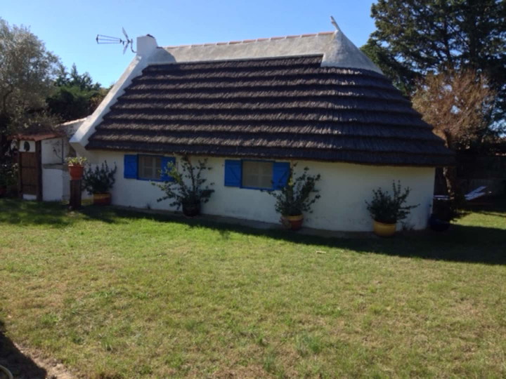 Authentic Gardian Hut In The Heart Of The Camargue With Swimming Pool - Saintes-Maries-de-la-Mer