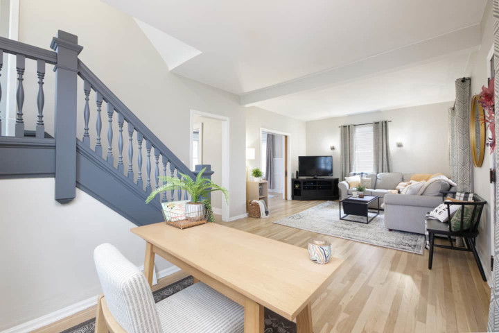 Hot Tub - Highland Square - Sleeps 7 - アクロン, OH
