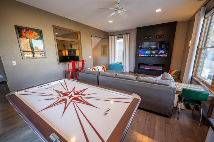 Family Retreat- Sauna, Arcade, Gym & Message Chair - Helena, MT