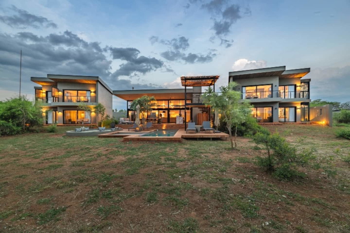 Elephant Point, Dzombo River Lodge - Skukuza