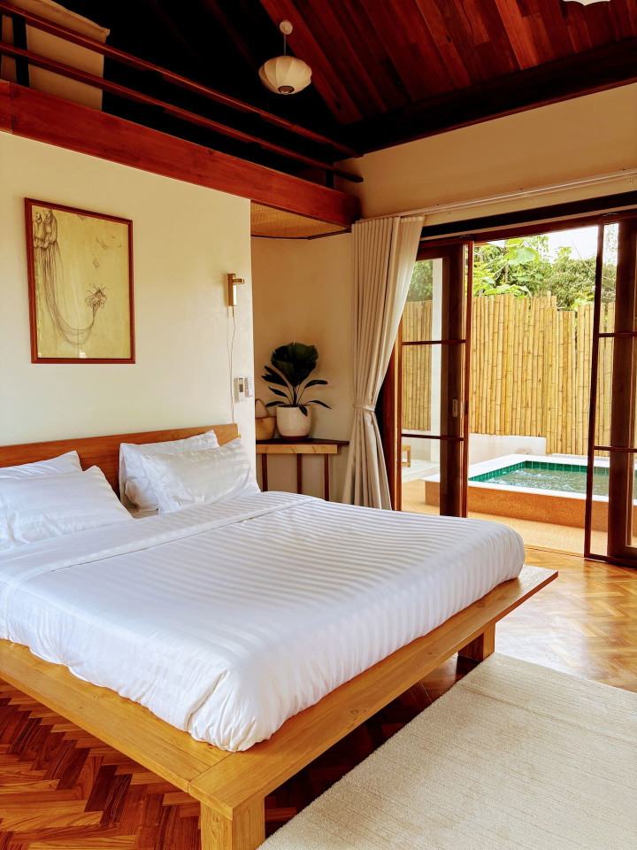 Opulent Private Pool Villa - Thailand