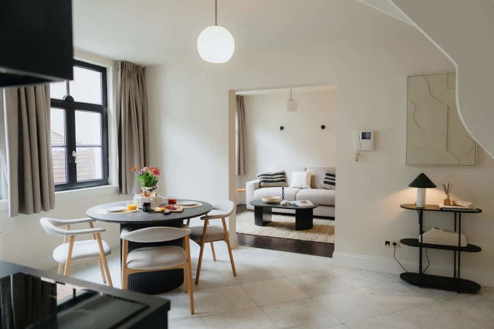 Escapade Dans Un Duplex éLégant Au Cœur D'anvers - Anvers