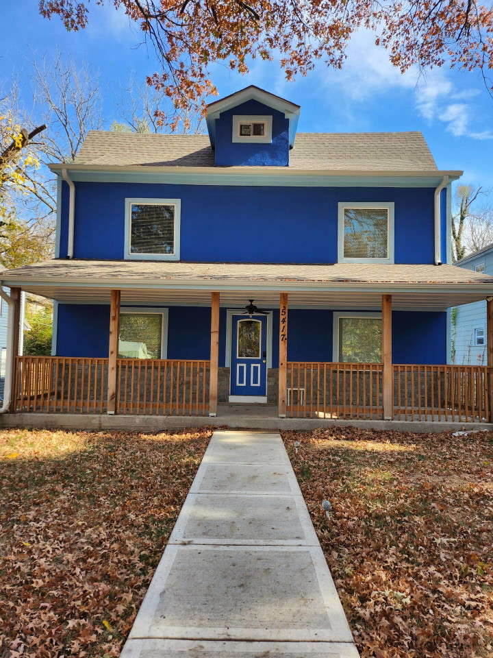 The Royal Family Home - Kansas City, MO