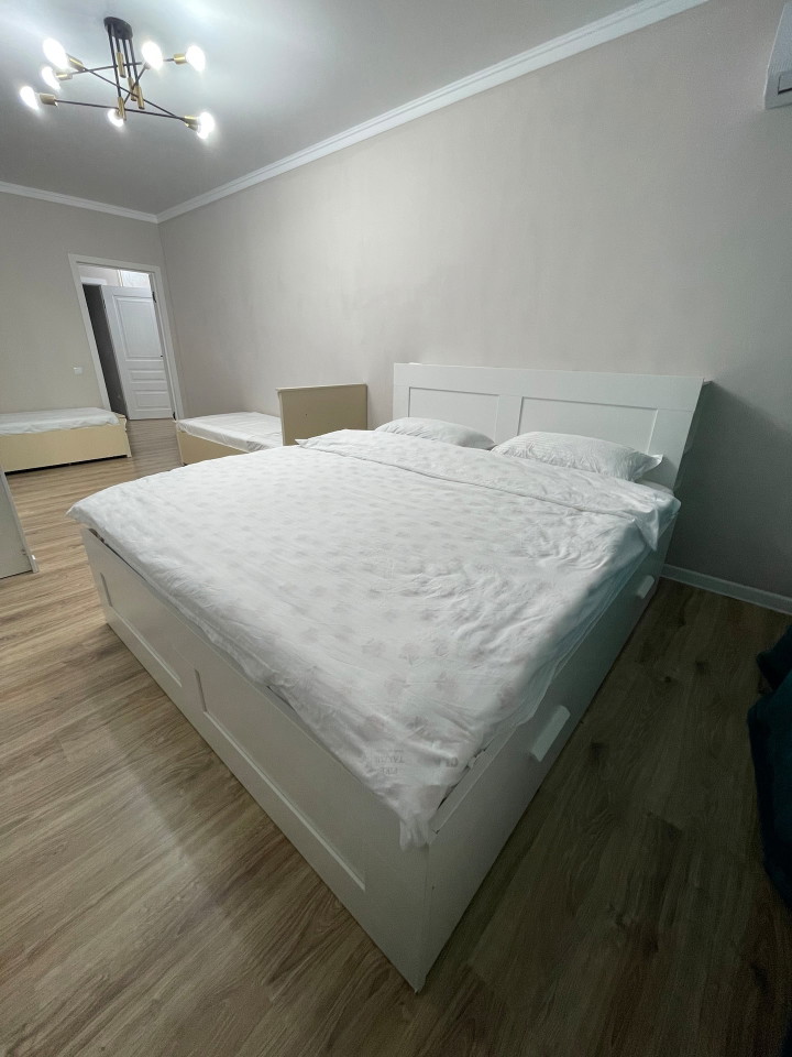 Large And Warm Mega Apartment (Up To 7-12 People) - Kazakhstan