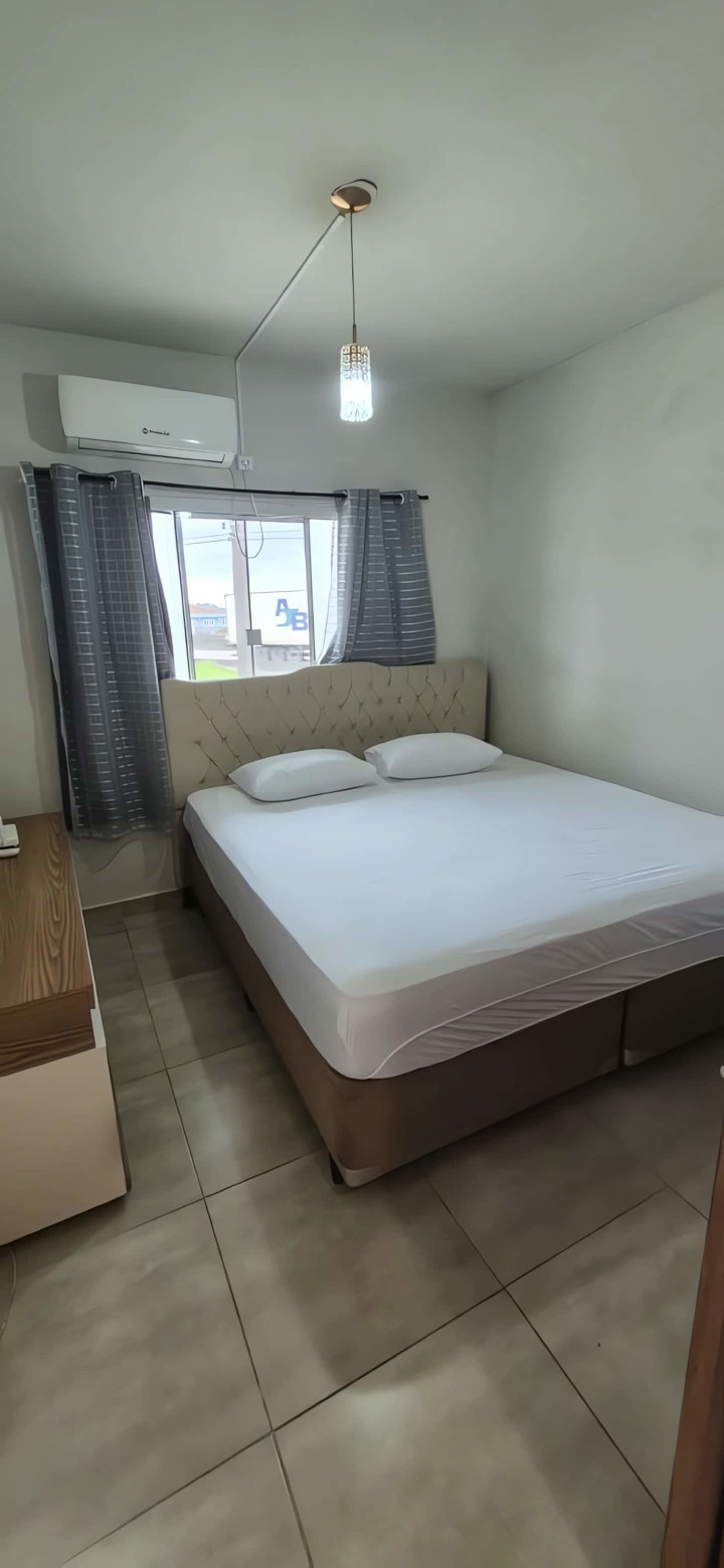 Apto N1 Com 2 Quartos E Garagem, 400m Da Praia - Barra Velha