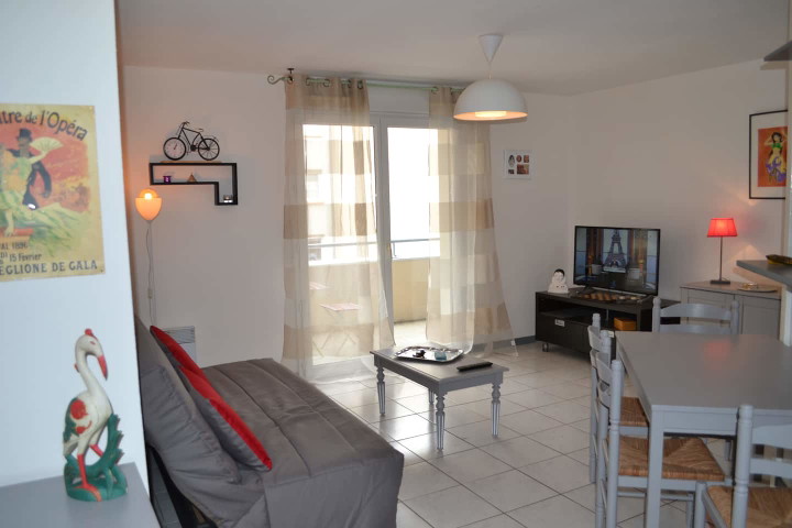 Blagnac: Appartement T3 (5 Personnes) Résidentiel - Aucamville