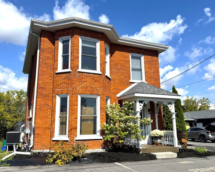 Quilter's Inn | 2 Chambres Spacieuses Près De La Base Aérienne Canadienne De Trenton - Belleville, Ontàrio, Canadà