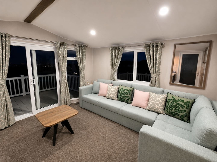 Family Friendly Caravan Onsite At Flamingo Land - North Yorkshire