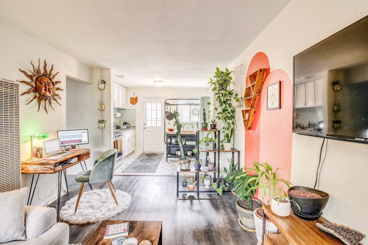Retro Bohemian Oasis Near Rino Arts District - Washington Park - Denver