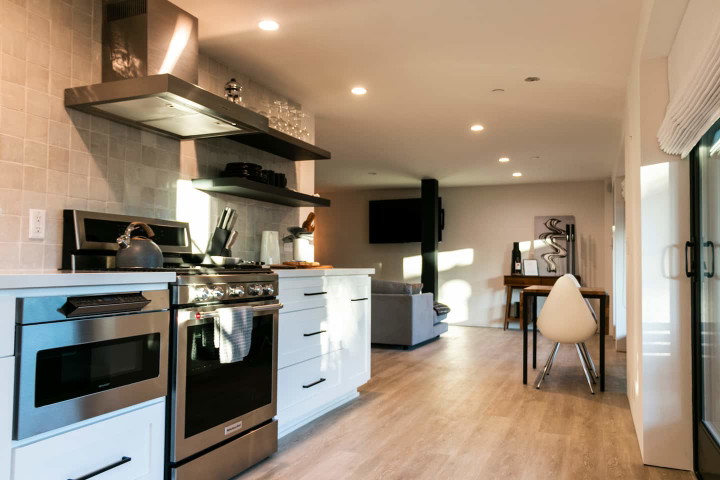 Coastal Chic Studio Walk To Beach & Dining - Pismo Beach, CA