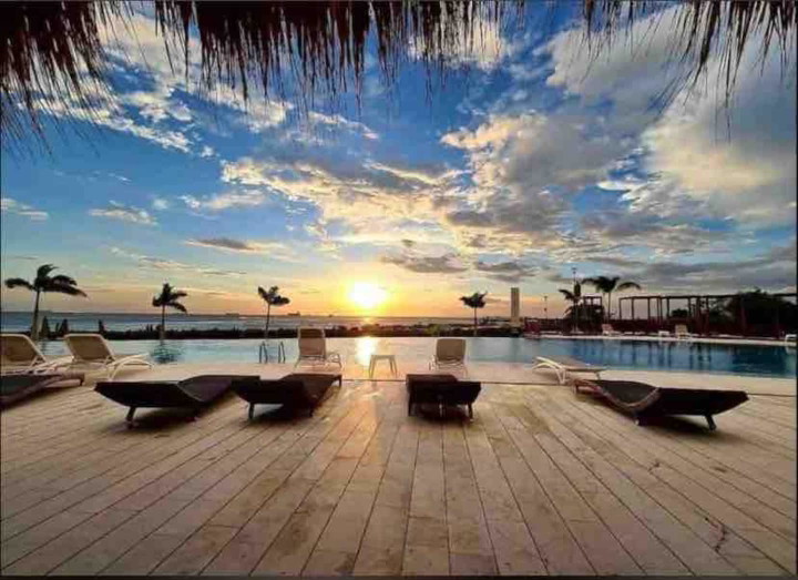 Waterfront Condo With Mountain View - Minca