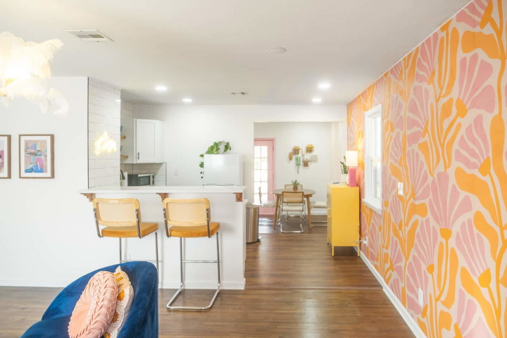 Maximalist 3br Home Close To Downtown & Airport - Wichita, KS