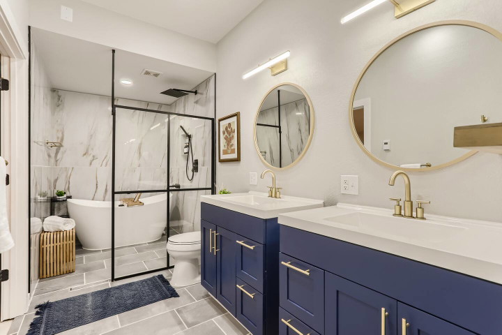 Spacious Family House | Minutes To Denver&redrocks - Arvada, CO