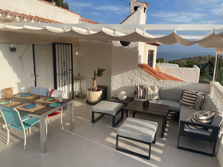 Charming Bungalow Coveta Fuma With Roof Terrace - El Campello