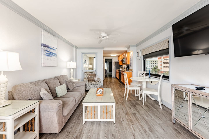 End Unit Oceanfront Myrtle Beach Pools 203 - Conway, SC