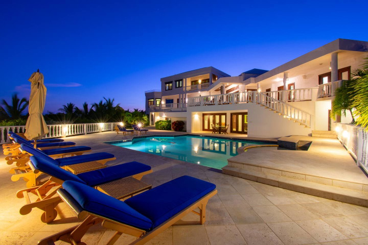 2 Golf Carts-2 Min. To Beach/2 Pools/2 Hot Tubs - Anguilla