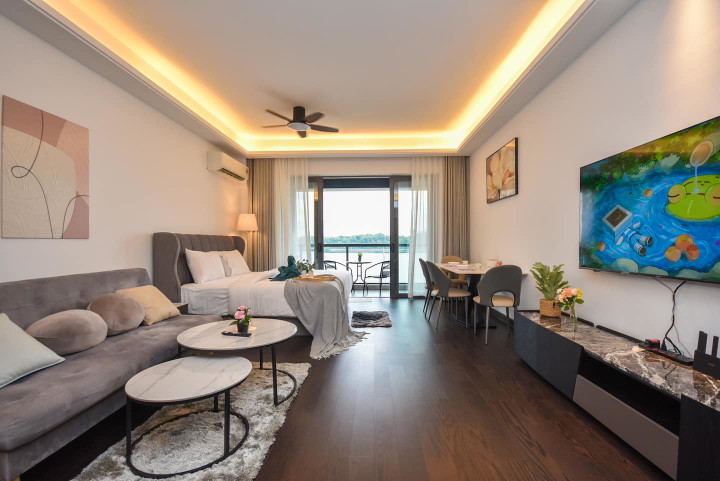 【New!】r&f Seaview Studio | Private Balcony | 3 Pax - Bukit Batok