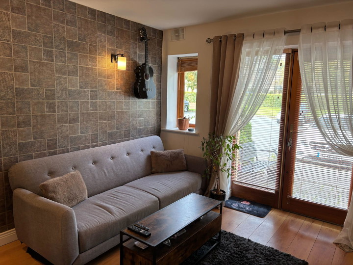 Cosy 2 Bed, 2 Bath Apartment. - Naas