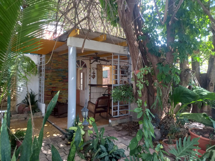 Thomas' House - Cuba