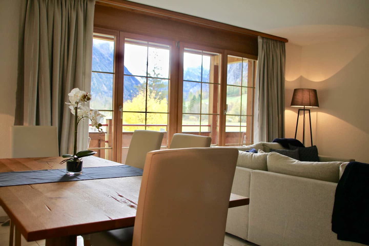 Chalet Edelweiss: Spacious Luxury, Stunning View - Mürren