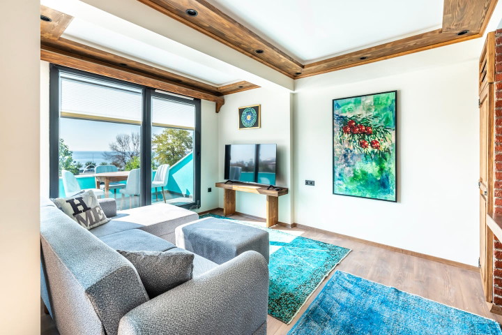 2+1 Apartment With Full Sea View - Beykoz