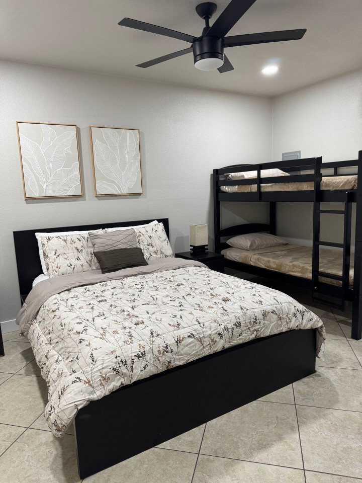 "Cozy Modern Studio | Private Patio. - Las Vegas