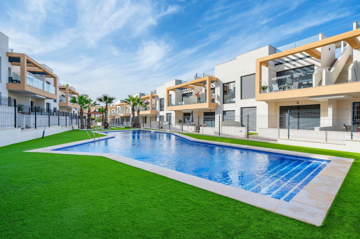 2bdr Private Jacuzzi & Pool, Luxury Villa Martin H - Spain
